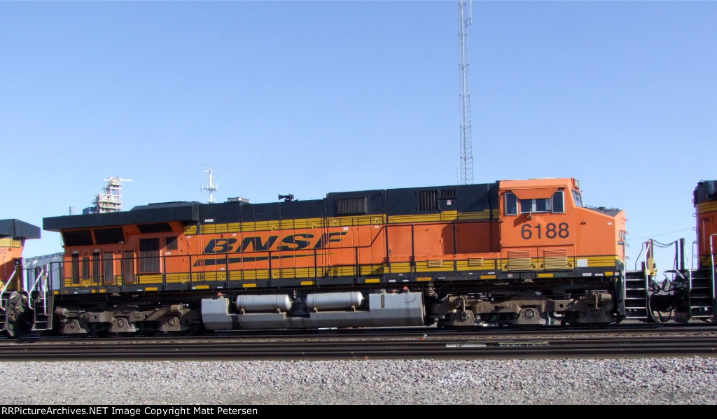 BNSF 6188